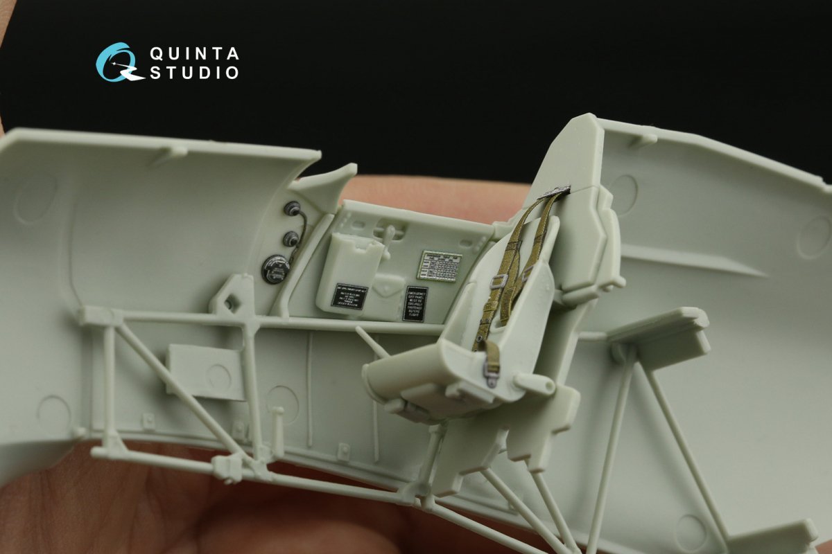 Quinta Studio QD32139 Hawker Hurricane Mk.IIb 3D-Printed & coloured ...