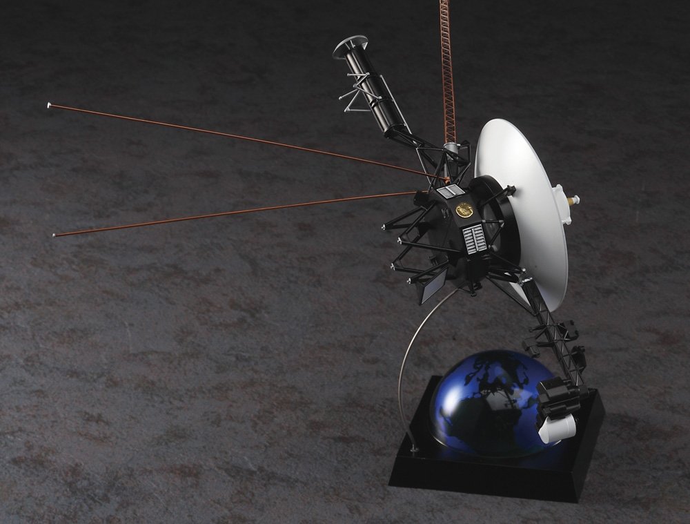 Hasegawa SP635 Unmanned Space Probe Voyager w Mission Emblem Patch 1 48 ...