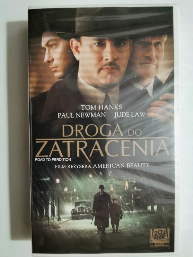 VHS. DROGA DO ZATRACENIA. TOM HANKS - Fabularne i seriale - Filmy ...